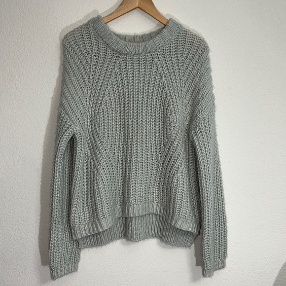 Universal Thread | Sweaters | Universal Thread Cable Knit Sweater ...